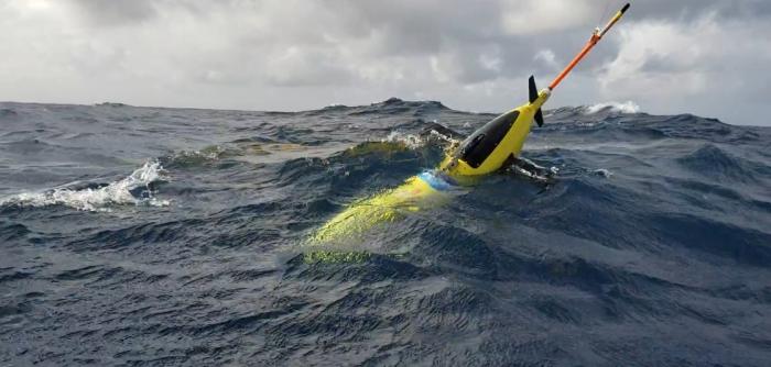 Photo of a NOAA underwater glider, an autonomous underwater vehicle ... Photo of a NOAA underwater glider, an autonomous underwater vehicle ...